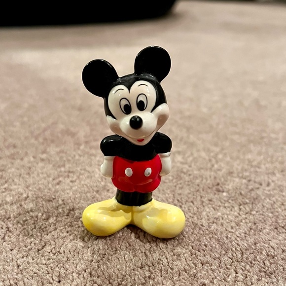 Disney | Accents | Vintage Mickey Mouse Figurine | Poshmark